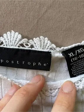 Apostrophe | Tops | Vintage Apostrophe Ribbed Lace Trim Tank | Poshmark